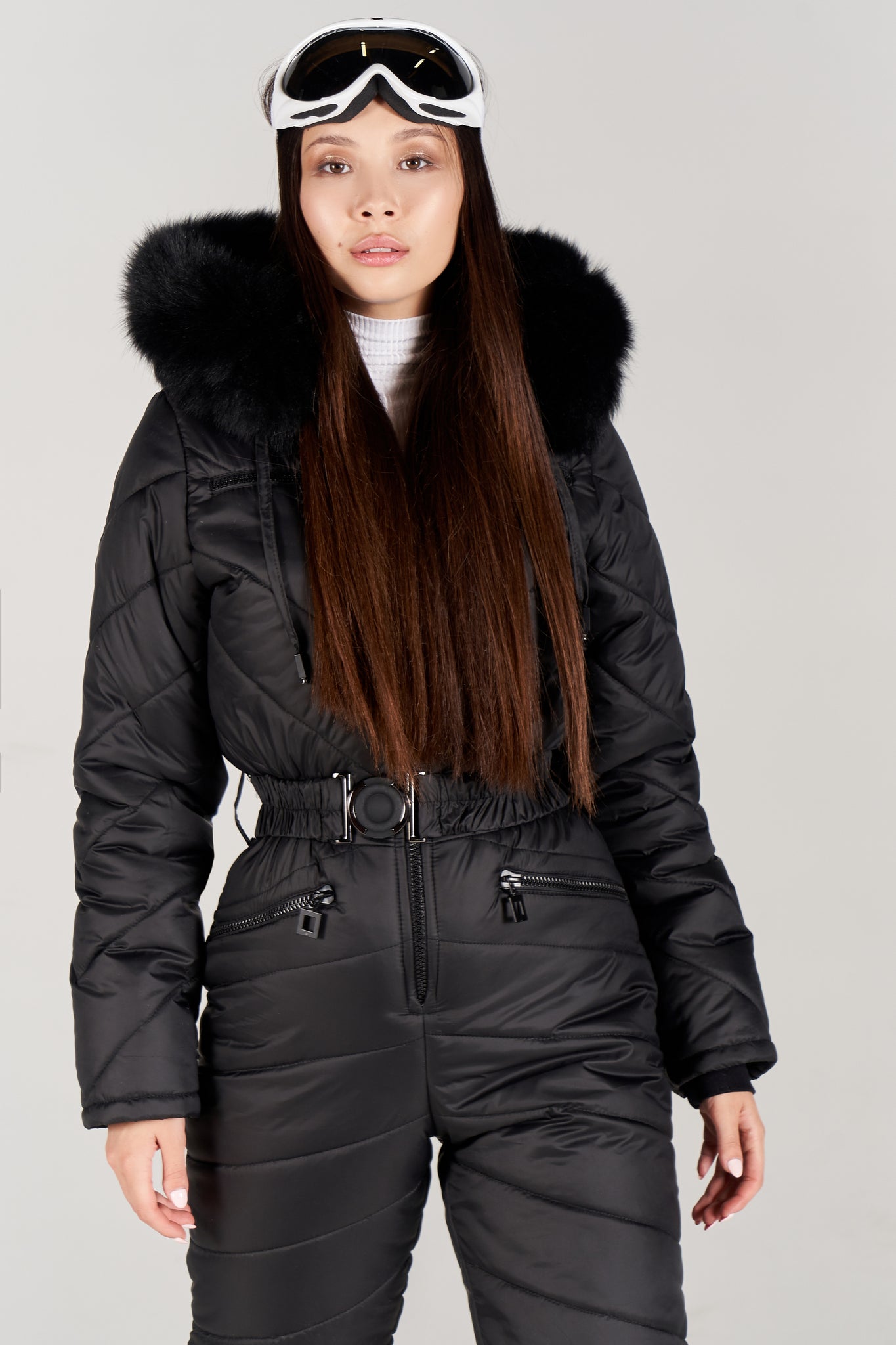 Full black snowsuit ELIAS - BLACK skiing outfit for women – UpWearAndSuits