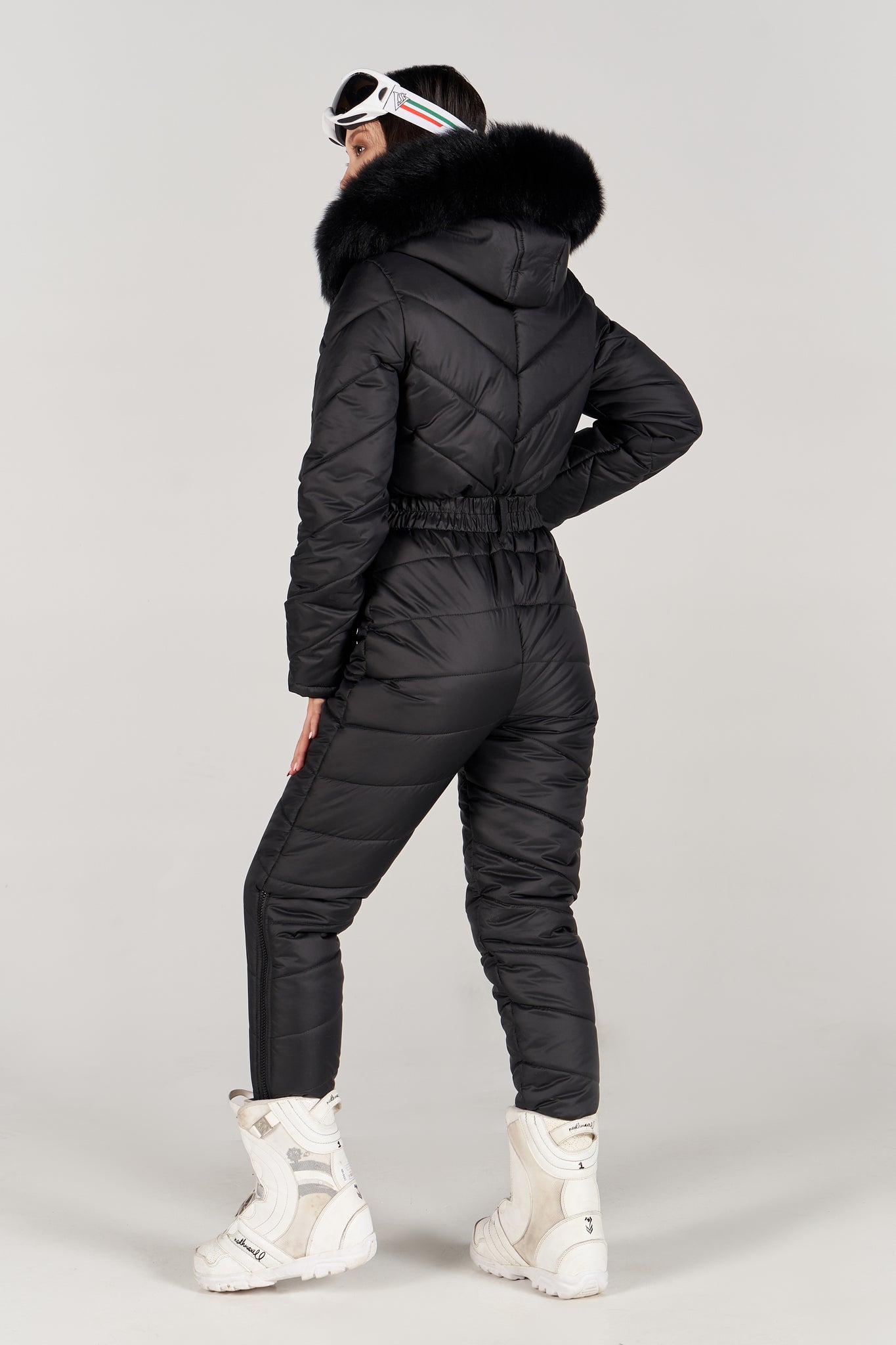 Full black snowsuit ELIAS - BLACK skiing outfit for women – UpWearAndSuits